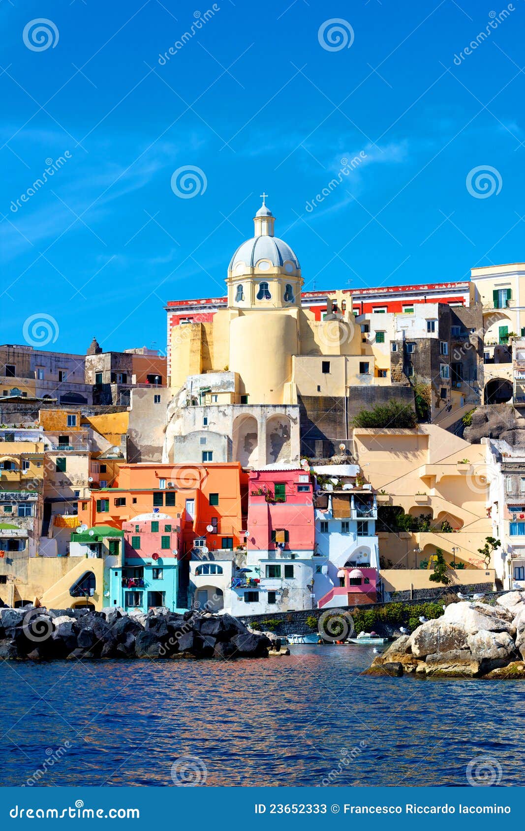 Italiaanse Overzeese Kust, Procida, Napels Stock Afbeelding - Image of ...