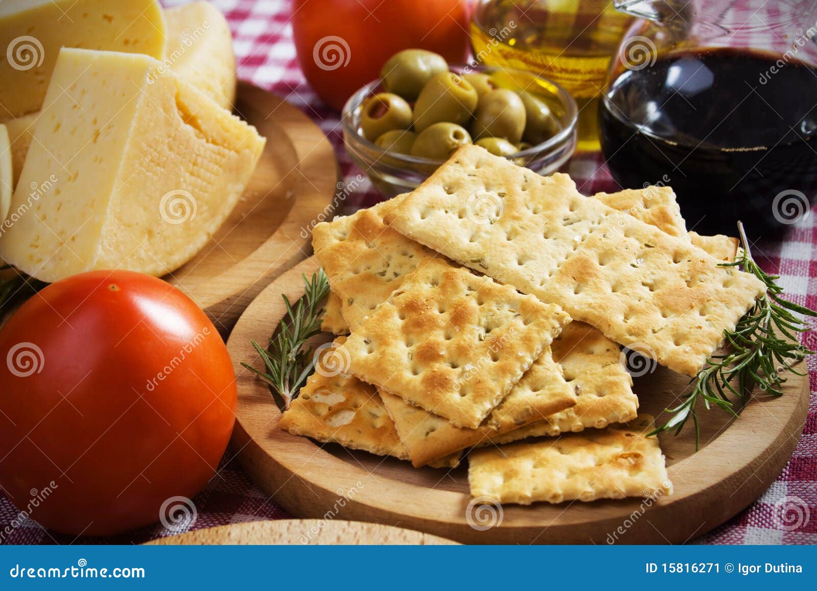 Italiaanse zoute crackers stock afbeelding. Image of rozemarijn - 15816271