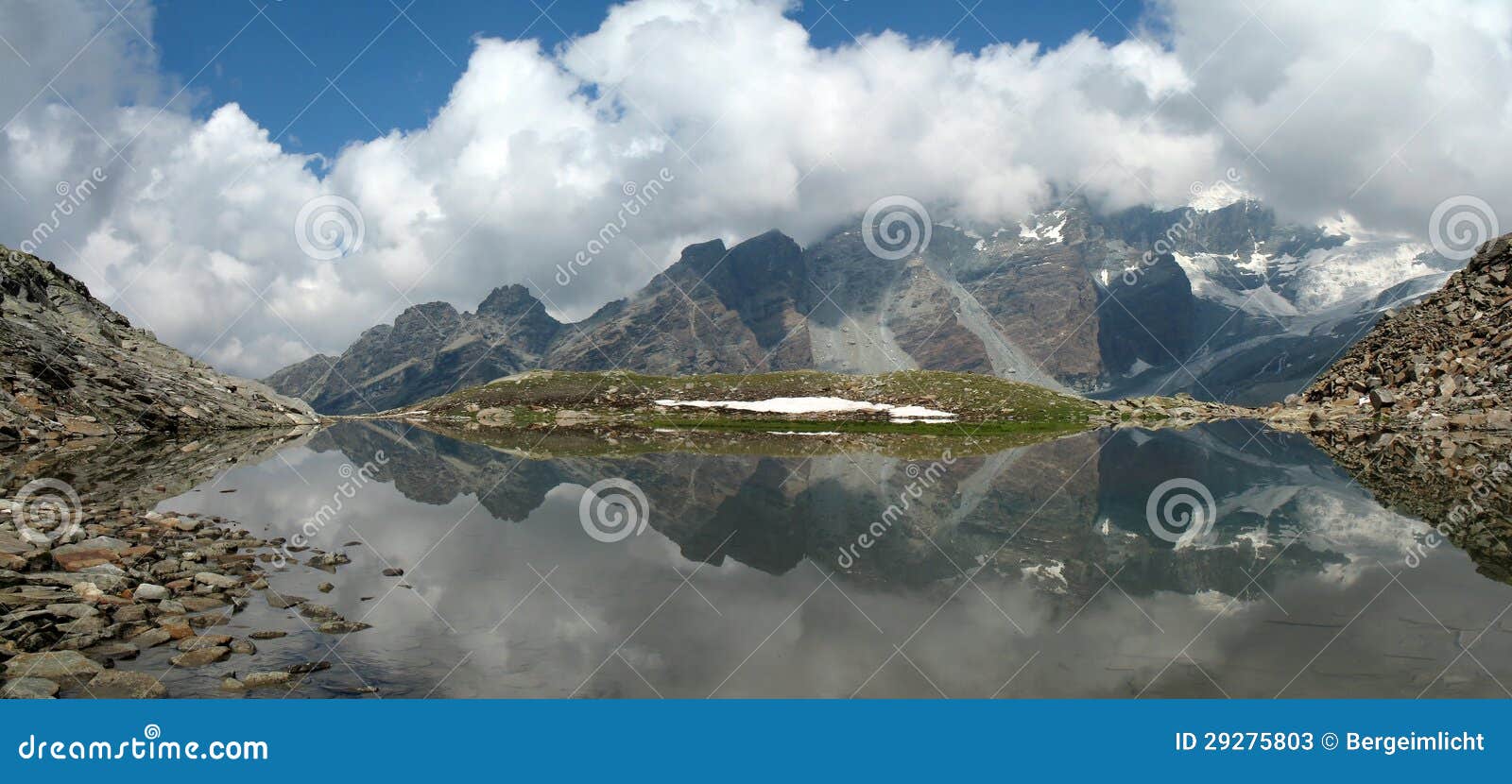 Italian Alps; Mountain Lake Stock Image - Image of holiday, lake: 29275803
