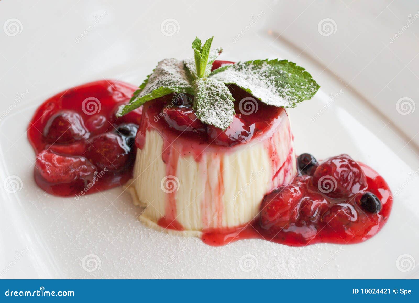 Italian Dessert Panna Cotta Stock Image - Image of cuisine, decoration ...