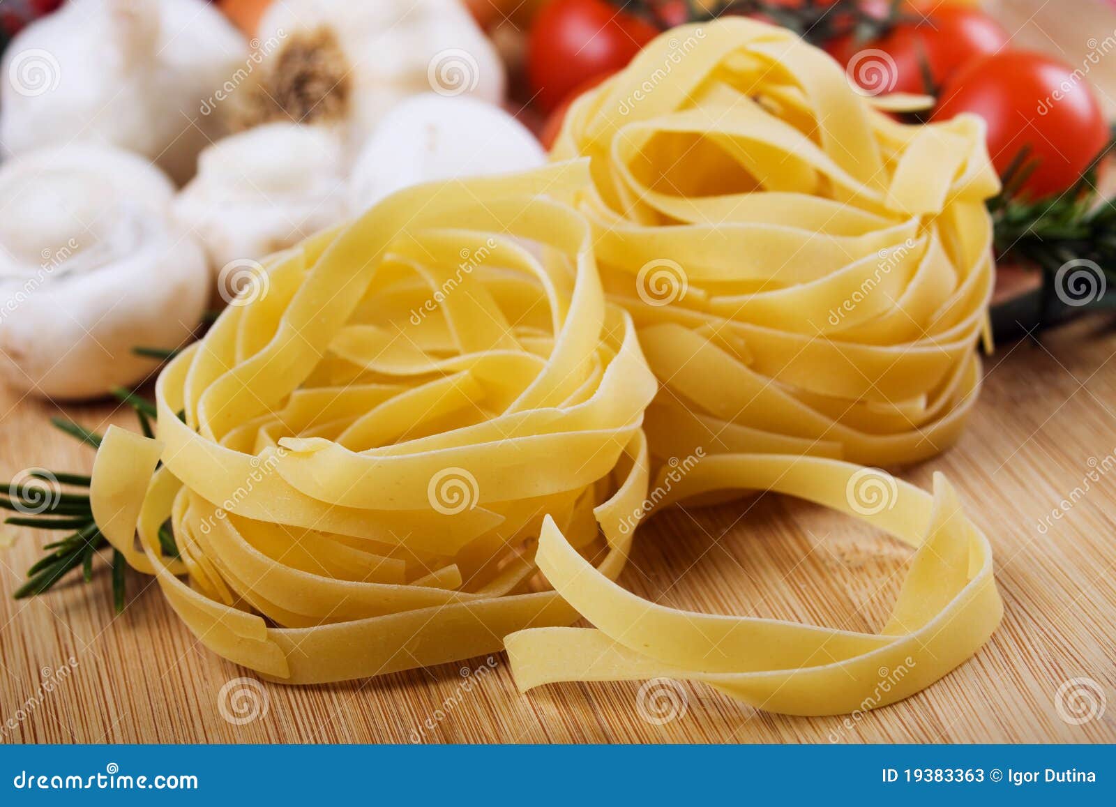 Italian fettuccine pasta stock image. Image of vegetable - 19383363
