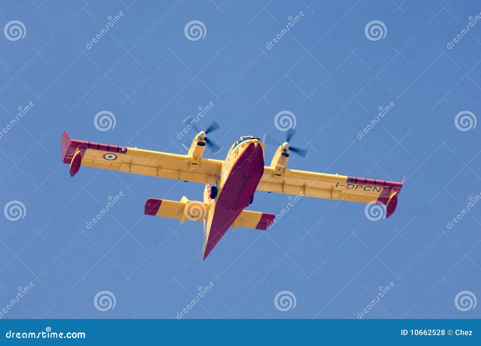 Italian Fire Fighting Plane Editorial Stock Photo - Image of athens ...