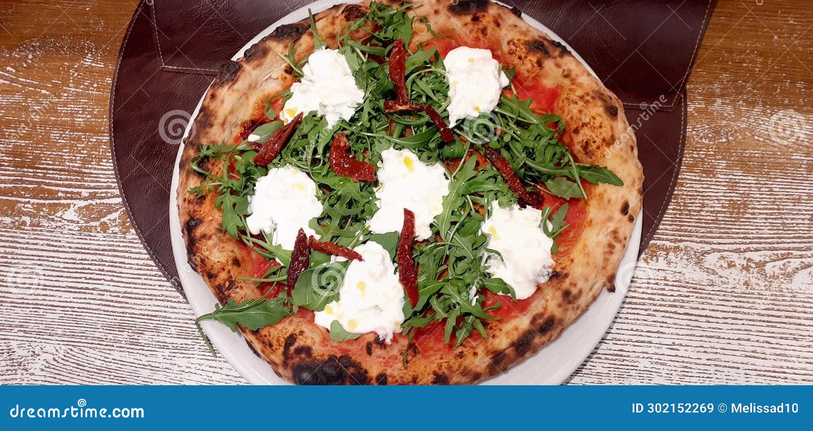 Italian Food Pizza with Mozzarella and Rocket Stock Image - Image of ...