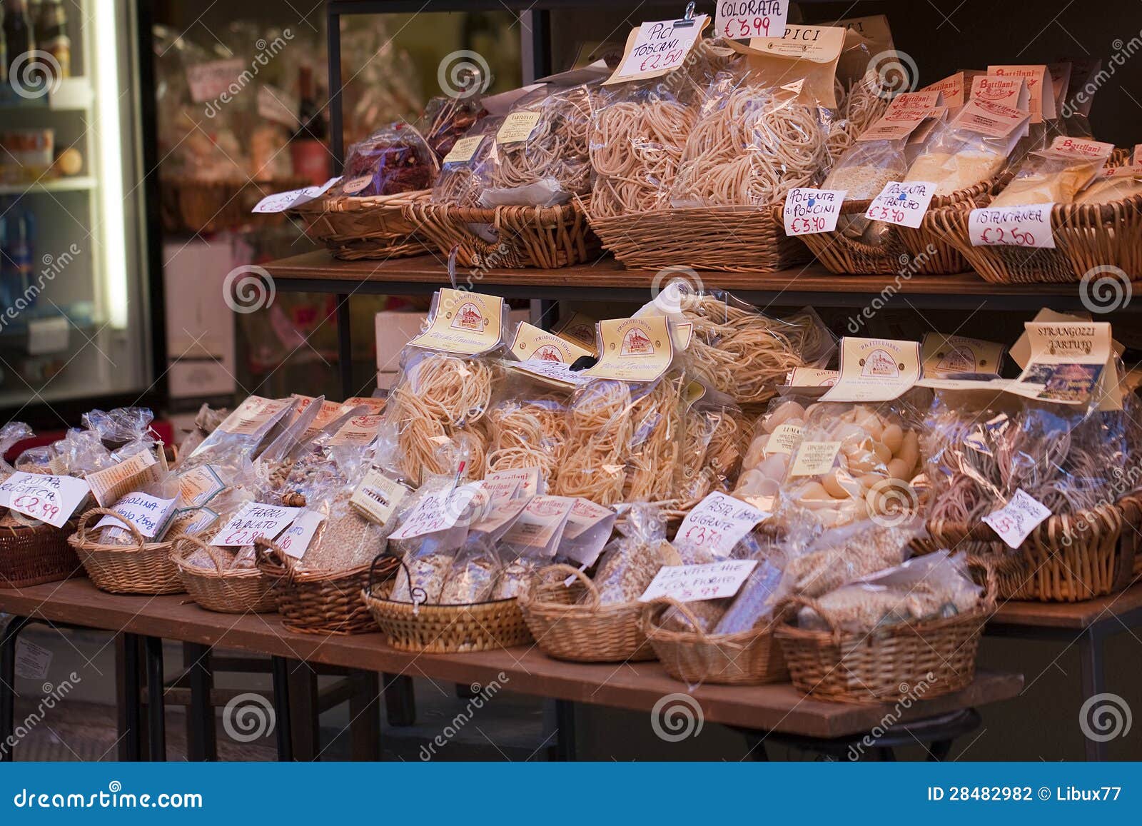 Italian Food Stand editorial photography. Image of agriculture - 28482982