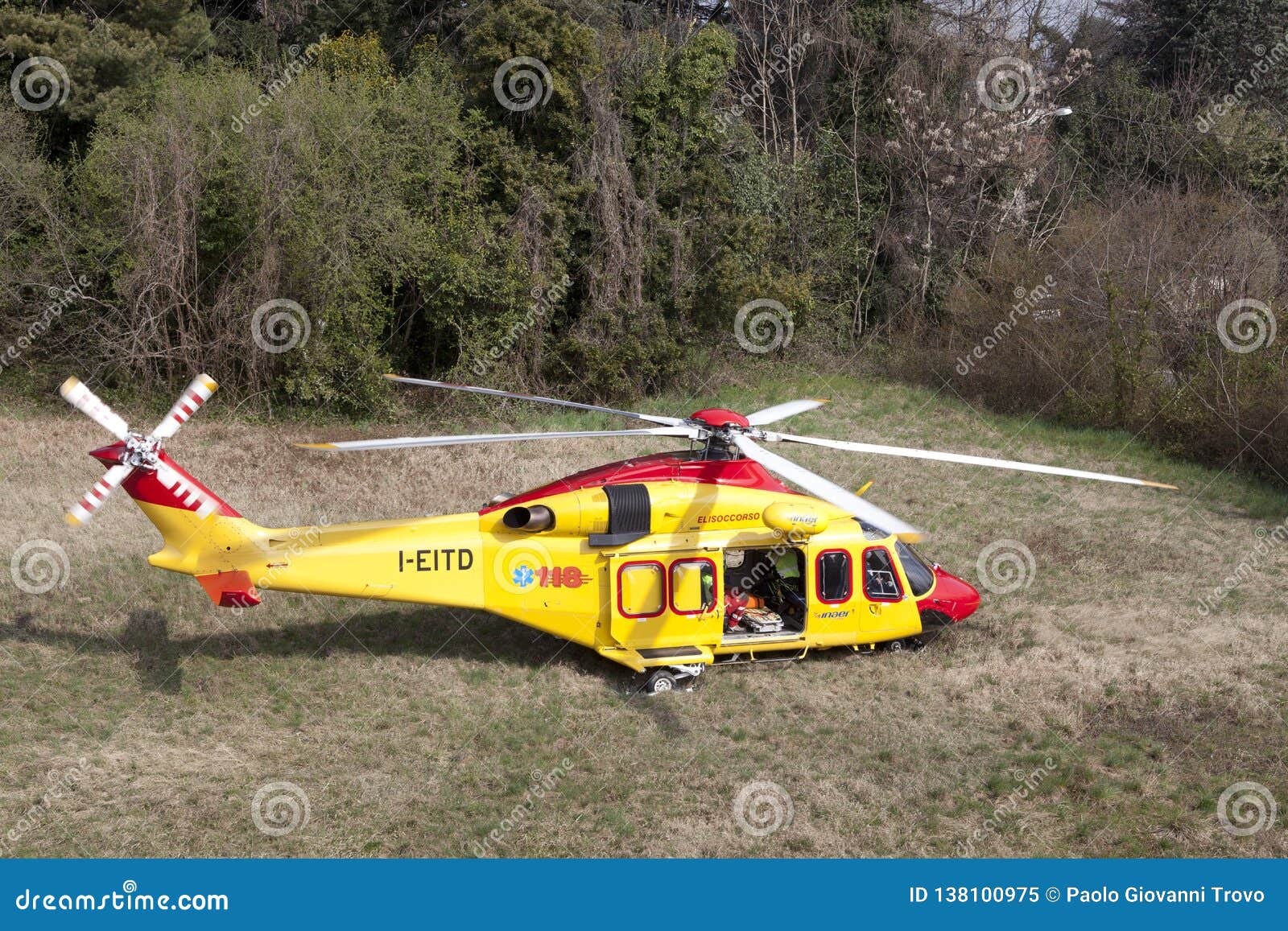 The Italian Helicopter of the Public Rescue Service 118 Editorial Image ...
