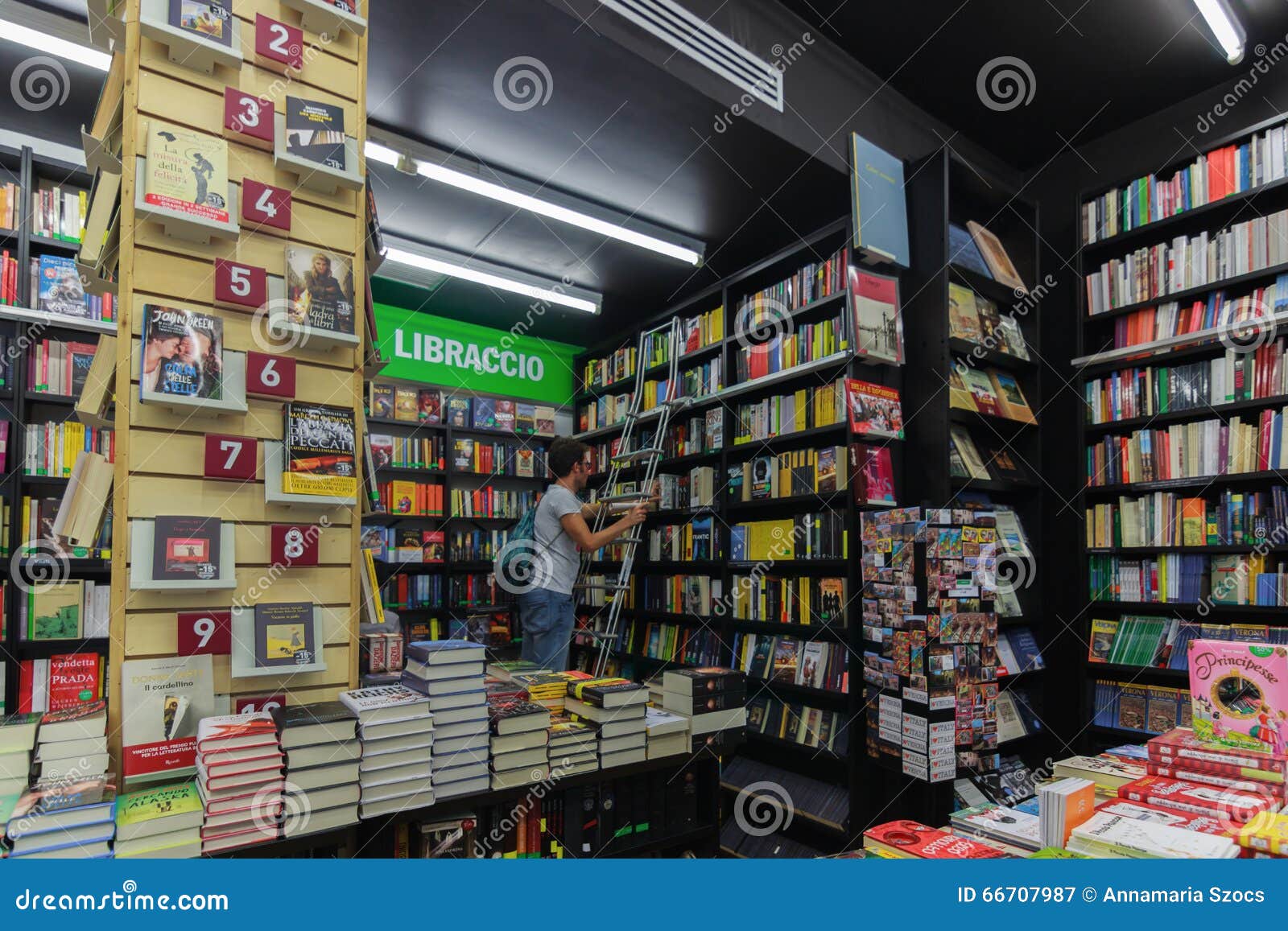 Italian library editorial photography. Image of shop - 66707987