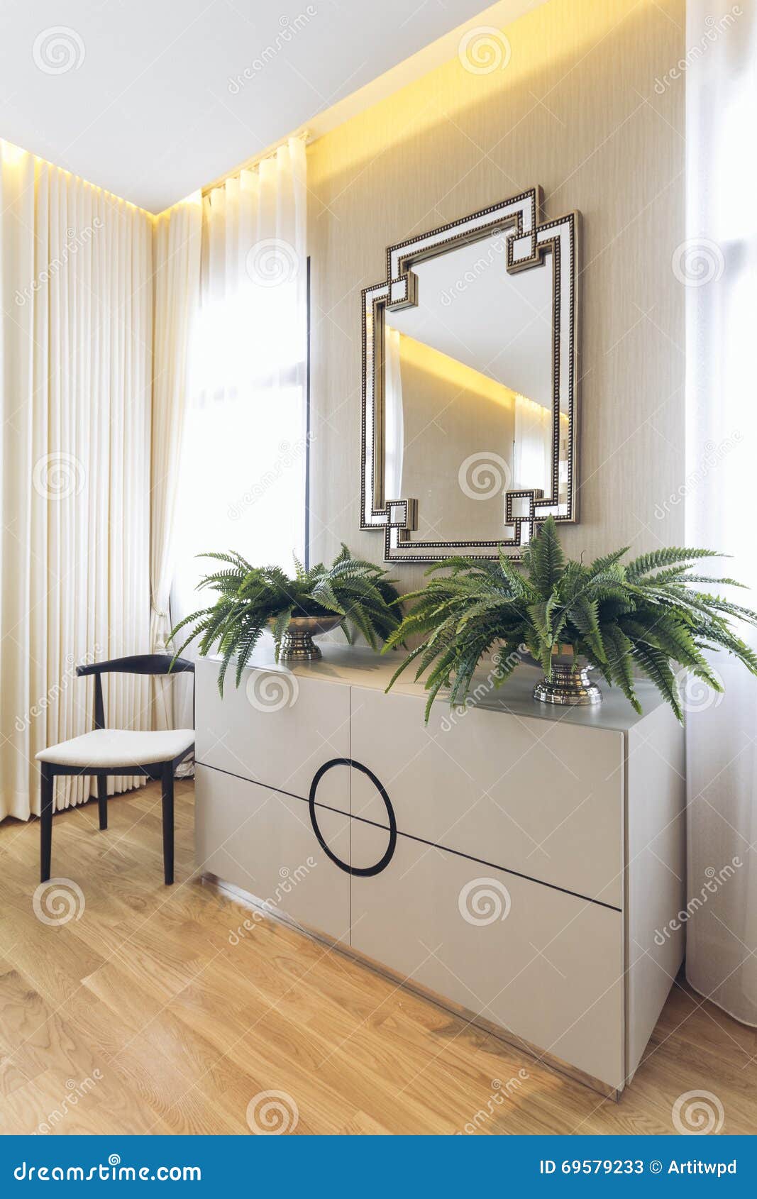 Italian Modern Model House : Decorated Mirror and Console Stock Image ...