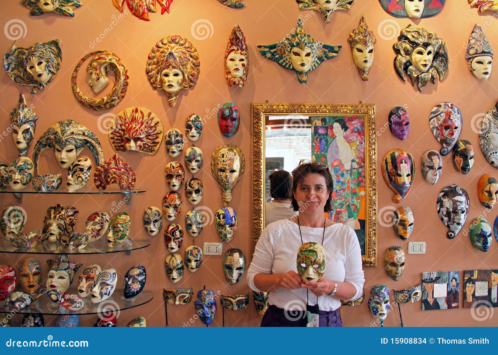 Italian Papier Mache Mask Maker Editorial Stock Image - Image of woman ...