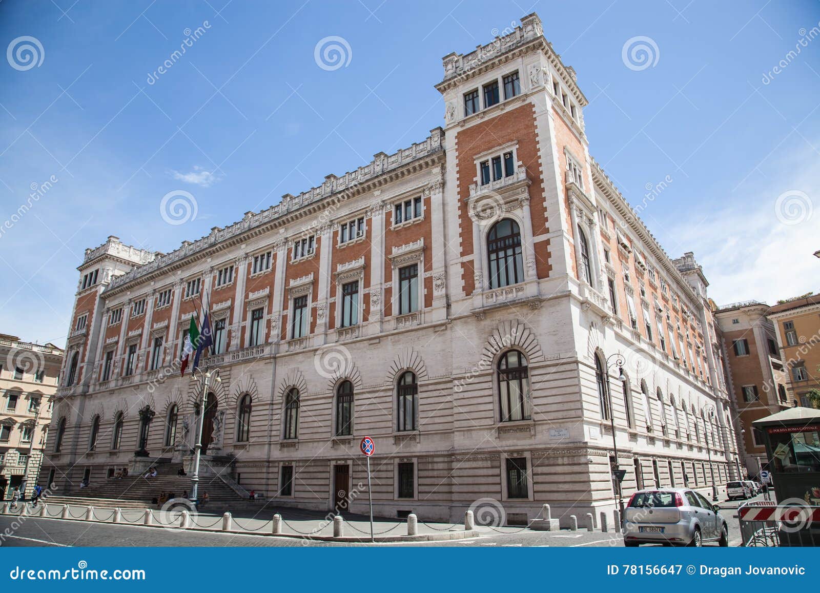 The Italian Parliament in Rome Editorial Photography - Image of square ...