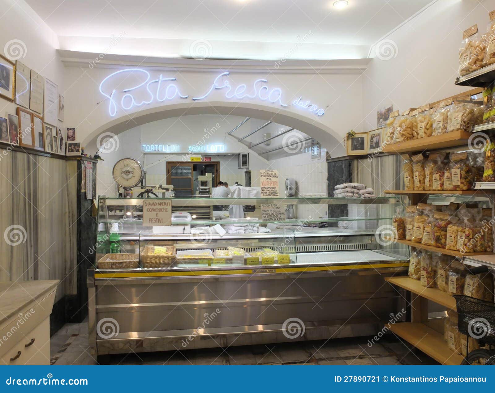 Italian pasta editorial photo. Image of spaghetti, pasta - 27890721