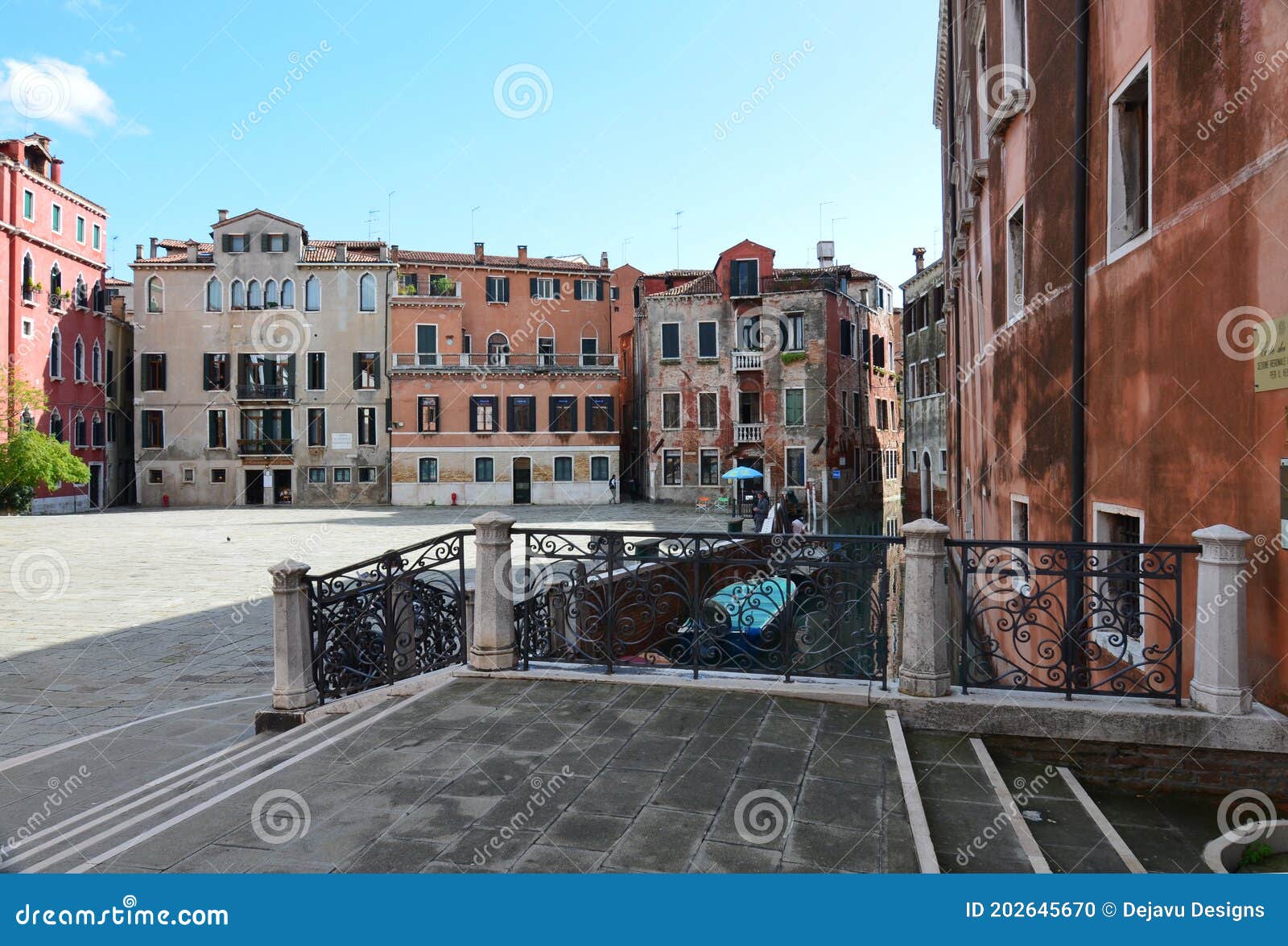 Italian Piazza in Venice Italy Surrounded by Buildings Editorial Image ...