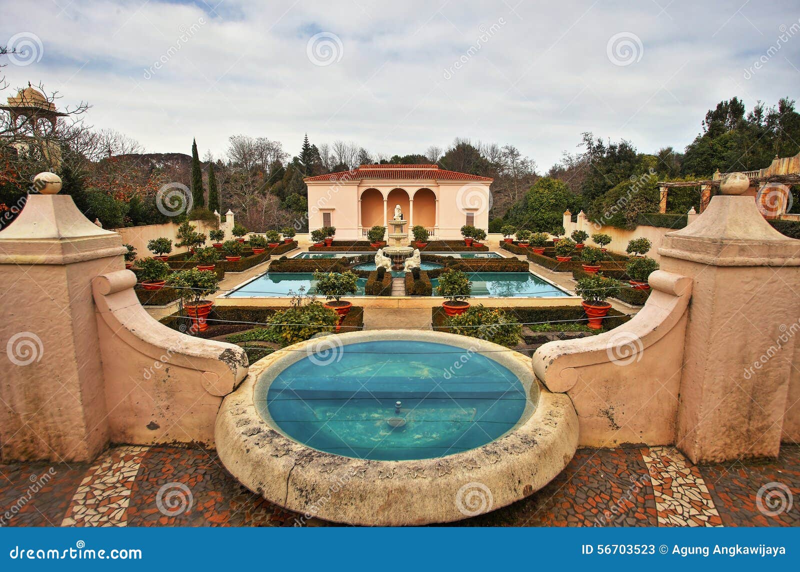 Italian Renaissance Garden stock image. Image of garden - 56703523