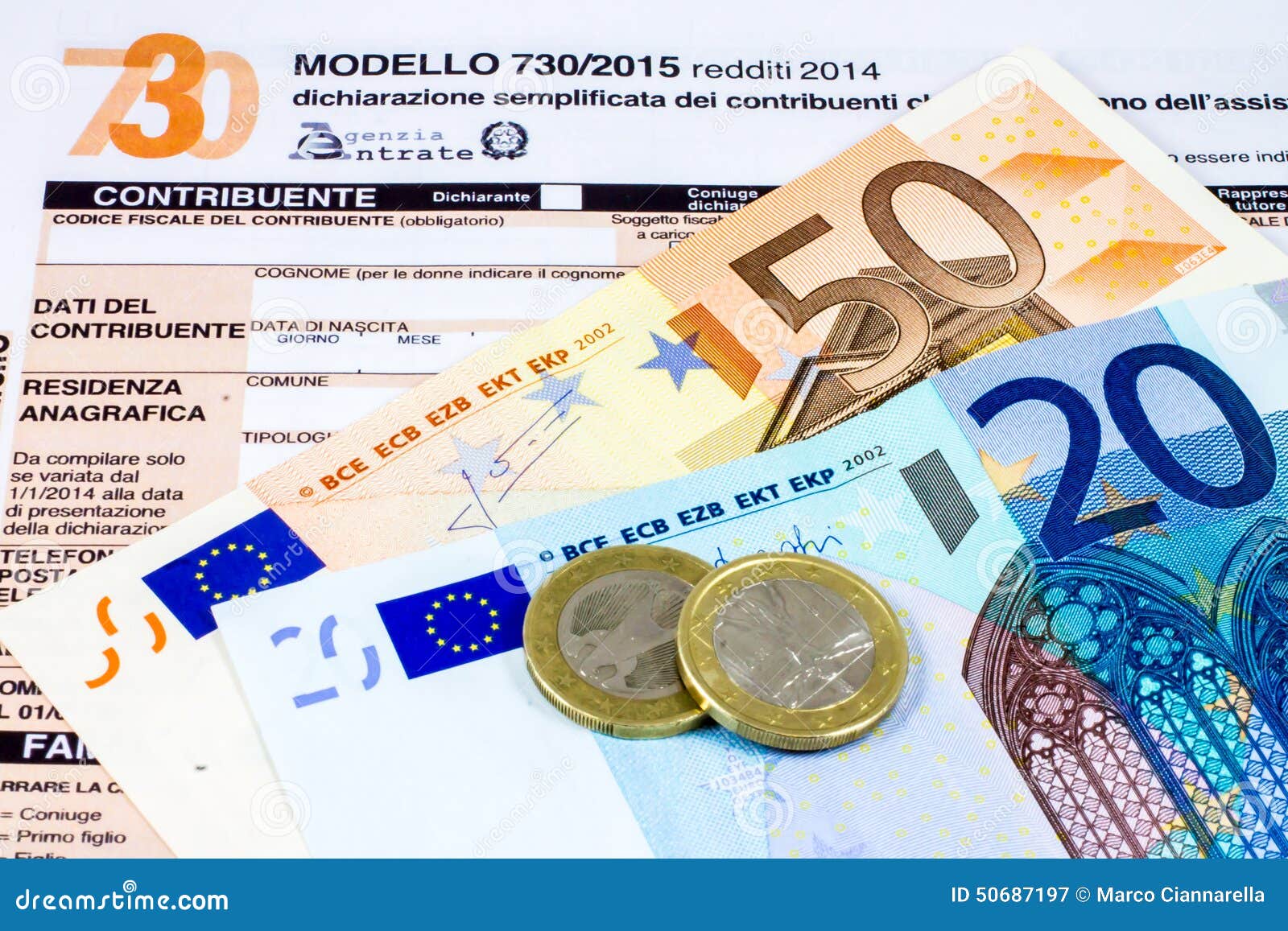 Italian Tax Return Called 730 Stock Image - Image of refund, duty: 50687197