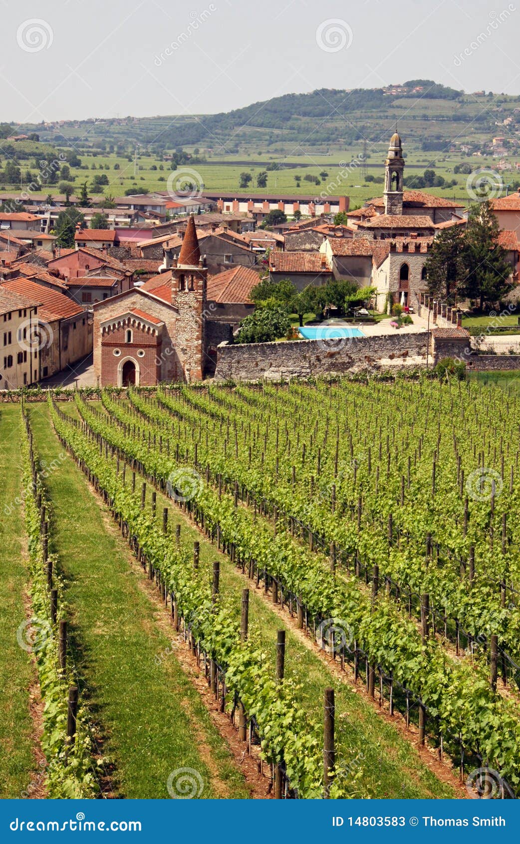 The Italian town of Soave stock image. Image of brew - 14803583