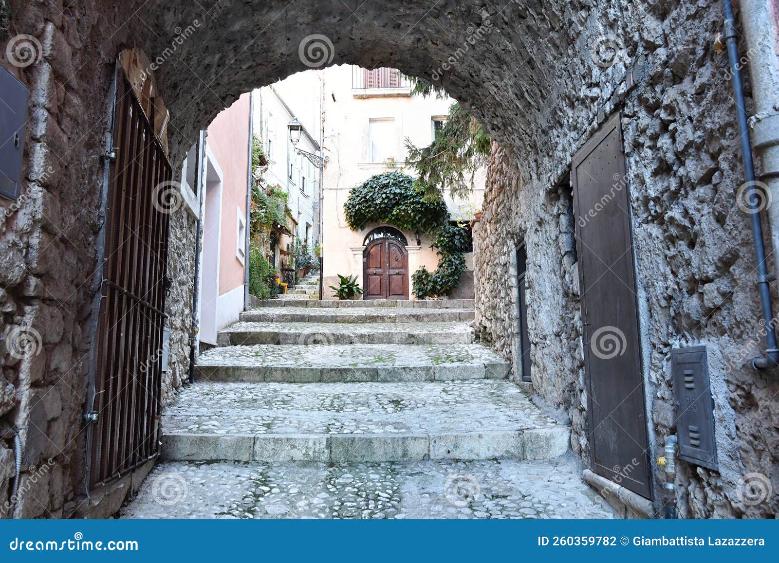 The Italian Village of Atina. Stock Photo - Image of small, house ...
