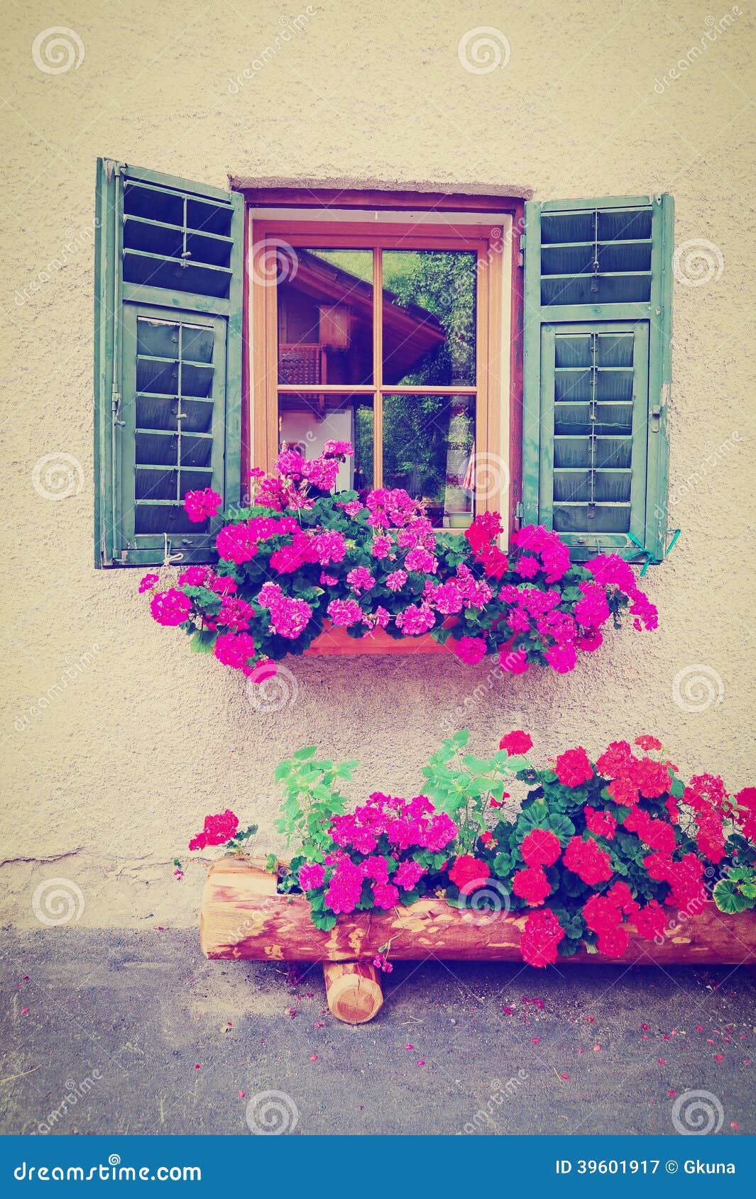 Italian Window stock image. Image of decor, tuscany, detail - 39601917
