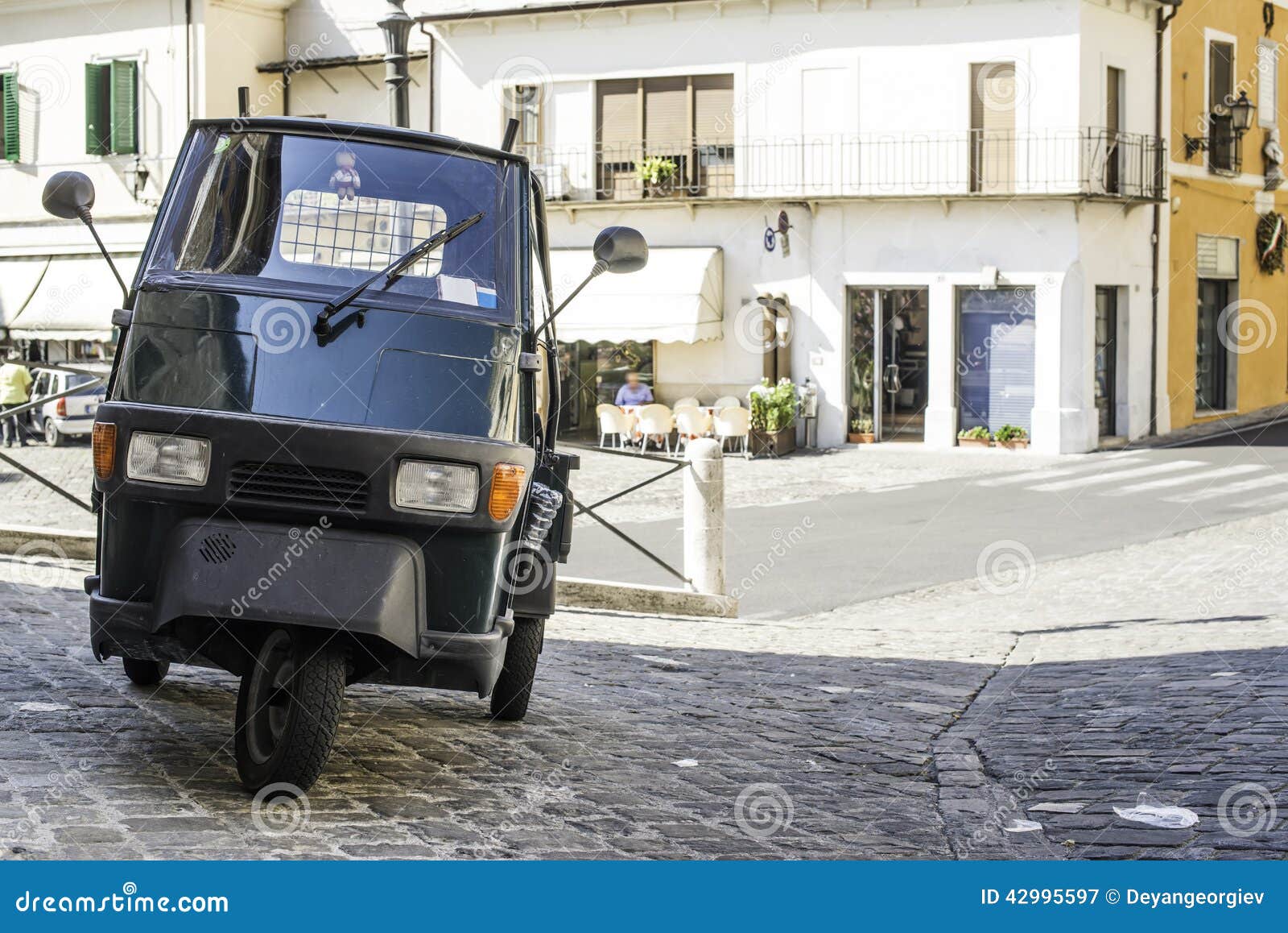 Italienisches Dreirad Archivbilder - Abgabe des Download-11 geben Fotos ...