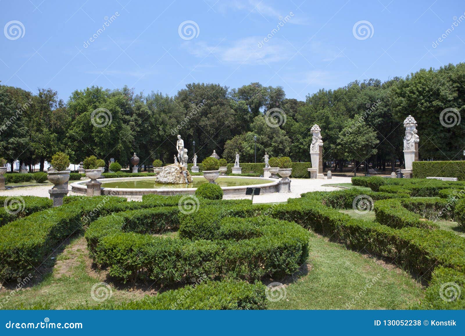 ITALY, ROME - MAY 26, 2011: Villa Borghese Park , Rome, Italy Editorial ...