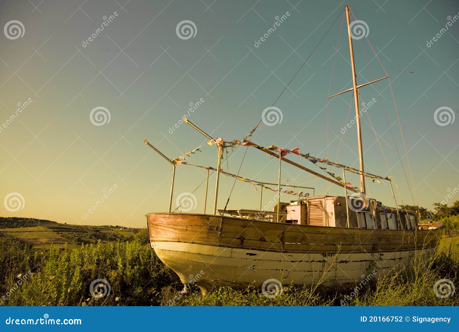 Italy, ship in the hills stock photo. Image of boat, home - 20166752