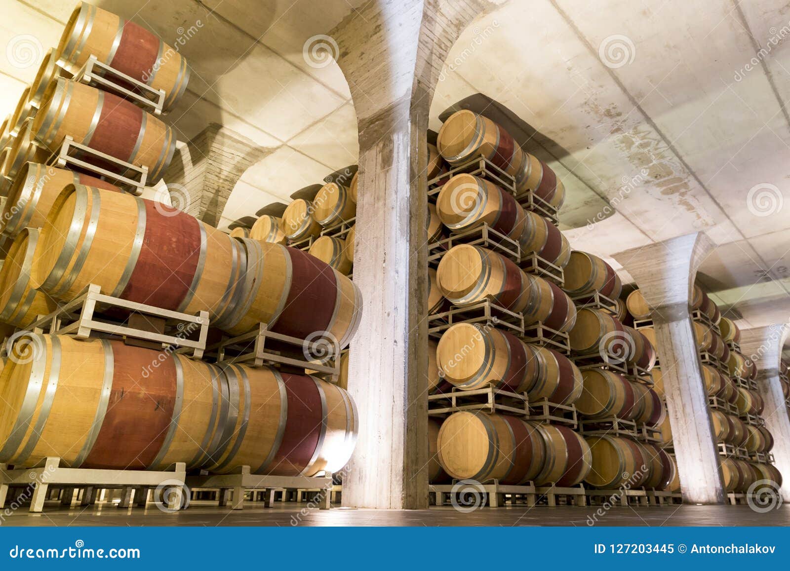 ITALY WINEMAKING BARRELS CELLAR Stock Image - Image of cellar, industry ...