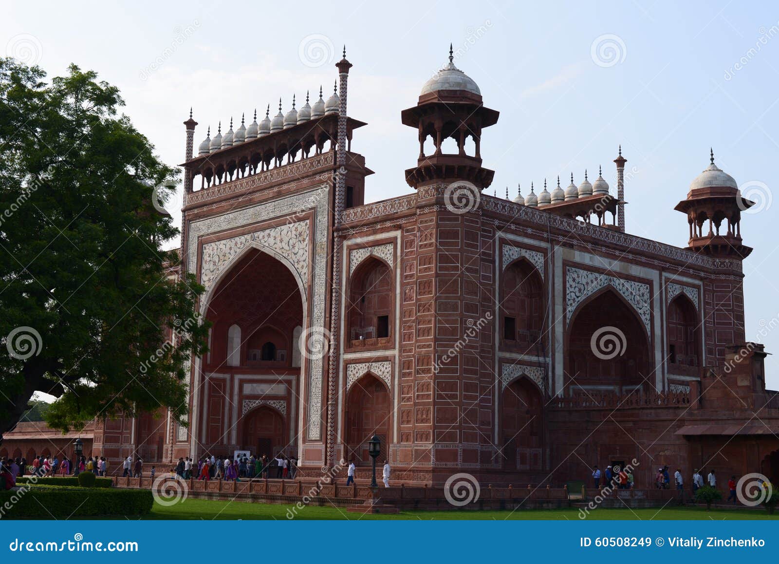 Itemad-ud-Daula mausoleum stock image. Image of grass - 60508249
