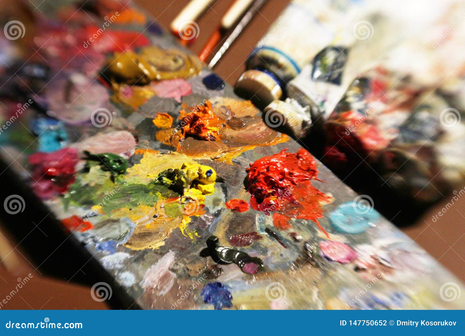 Items To Paint with Oil Paints Stock Illustration - Illustration of ...