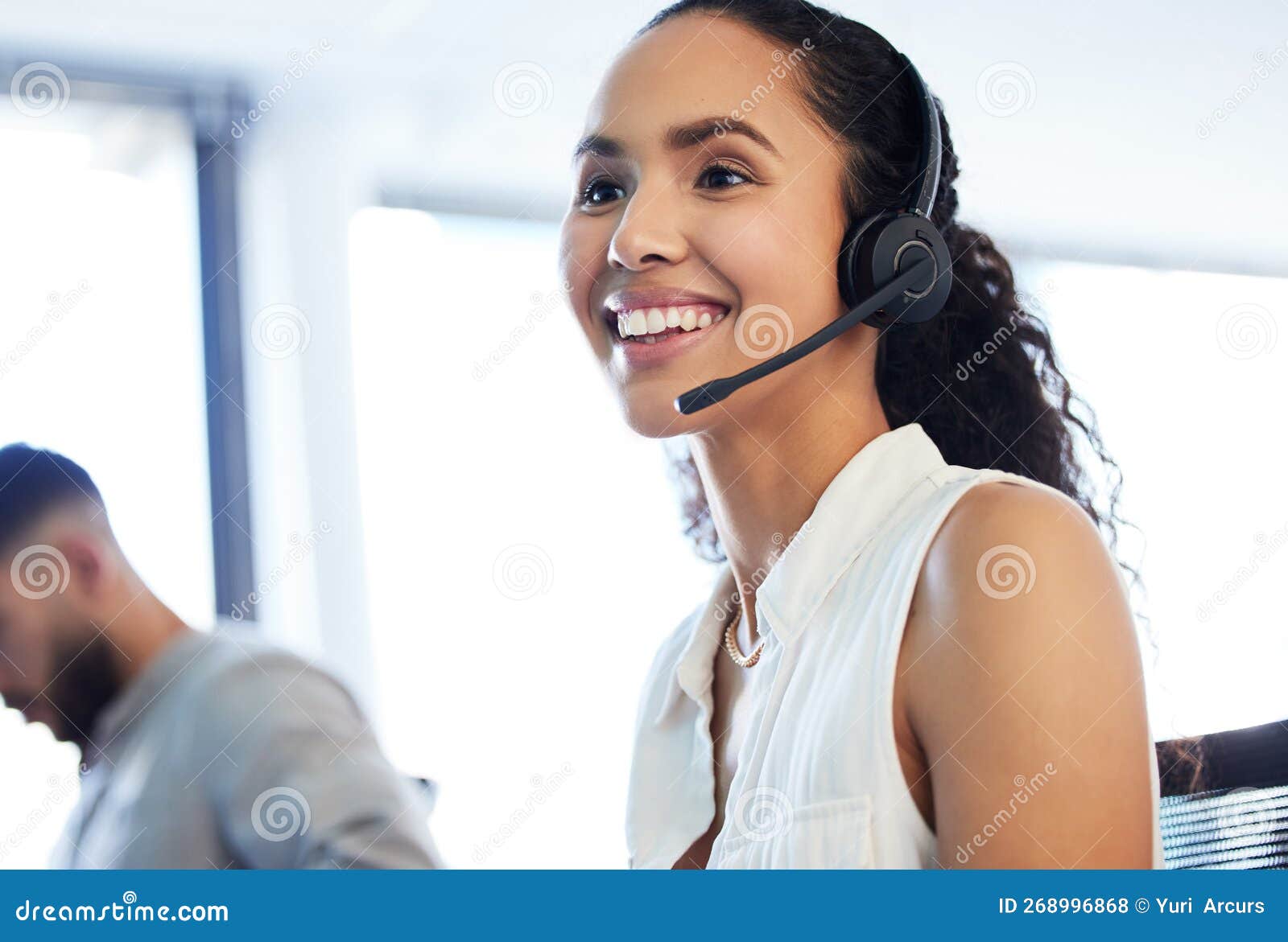 Its A Pleasure To Help An Attractive Young Call Centre Agent Sitting In The Office With Her