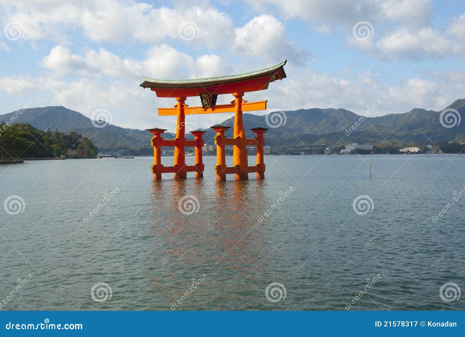 Itsukushima Shinto Shrine Gate Stock Image - Image of itsukushima ...