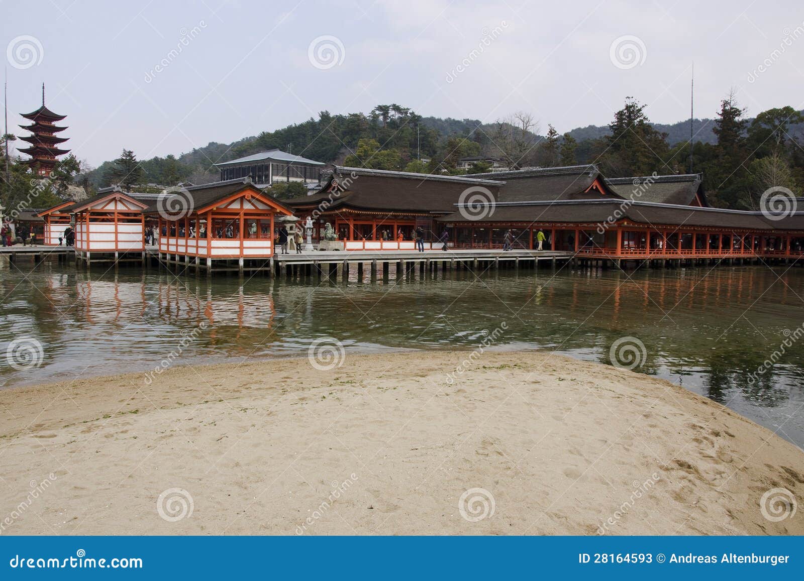 Itsukushima Shrine editorial stock photo. Image of asia - 28164593