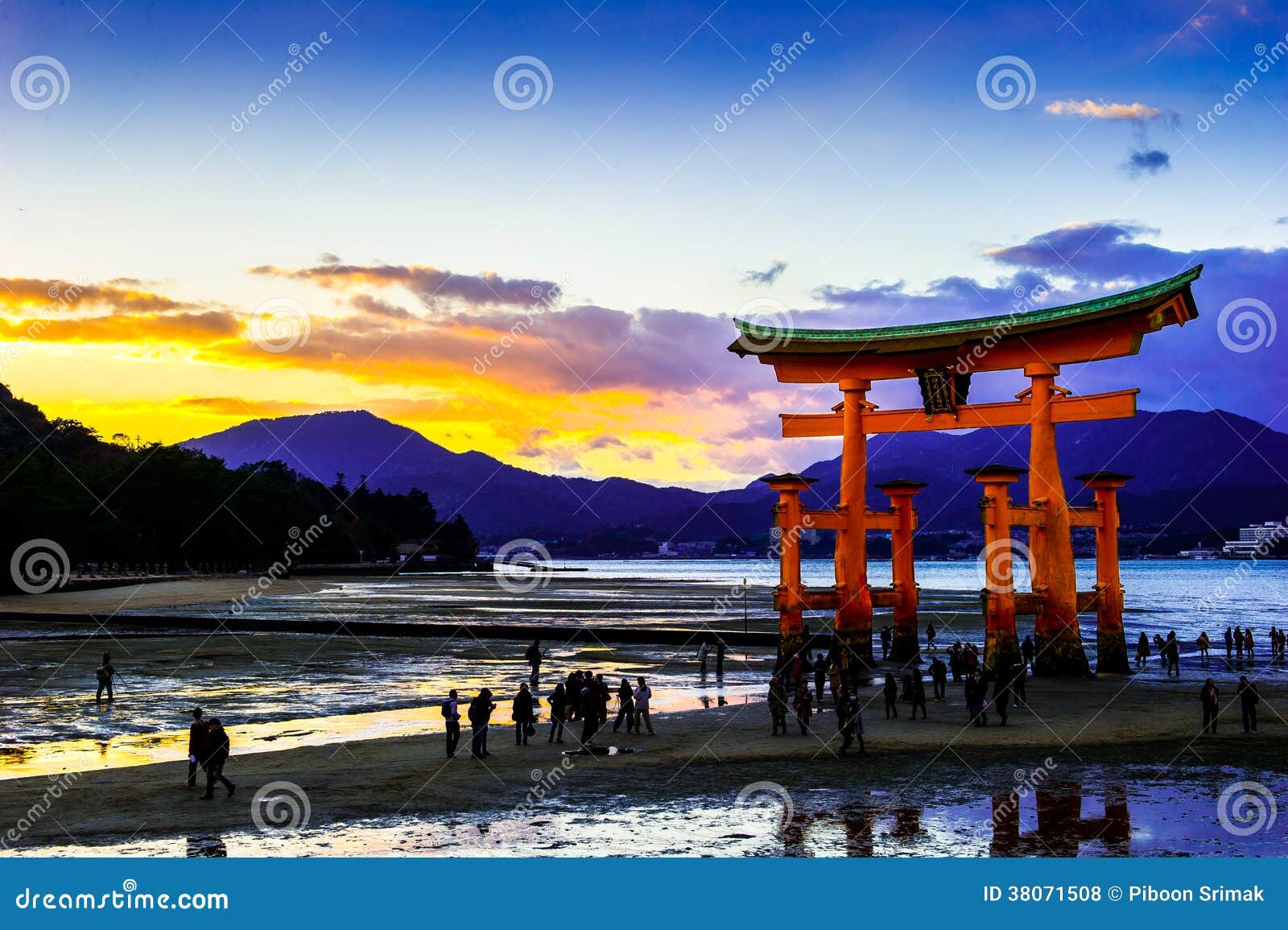 Itsukushima Shrine stock photo. Image of lights, building - 38071508