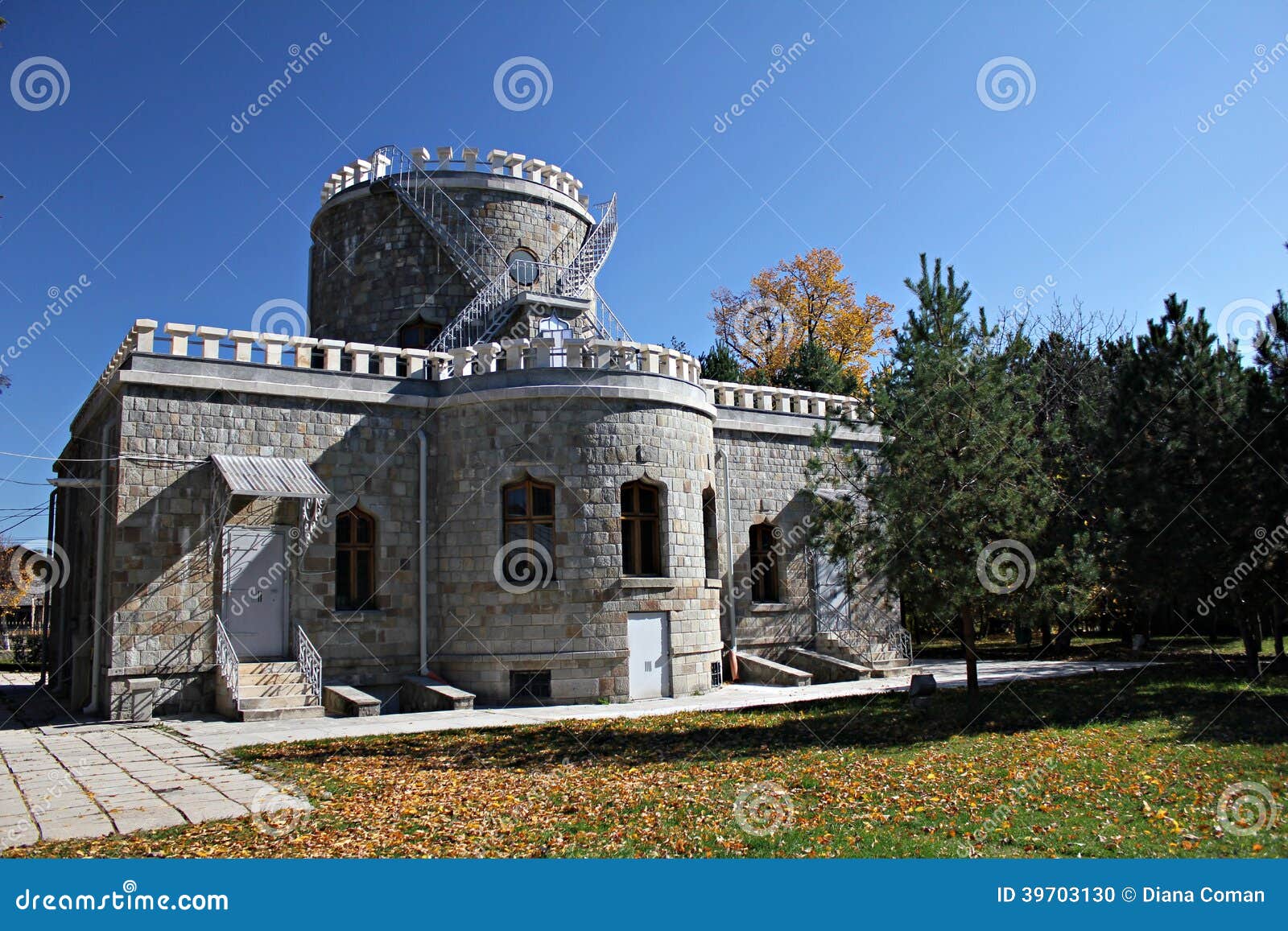 Iulia Hasdeu Castle editorial image. Image of ruin, destination - 39703130