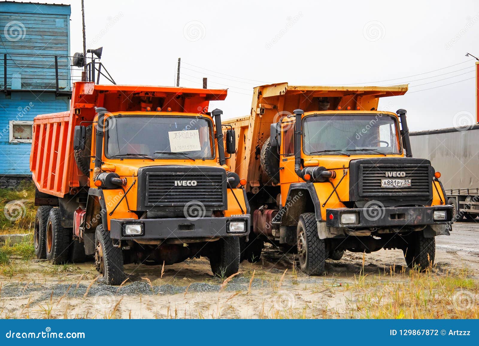 Iveco 330-30 ANW photographie éditorial. Image du européen - 129867872