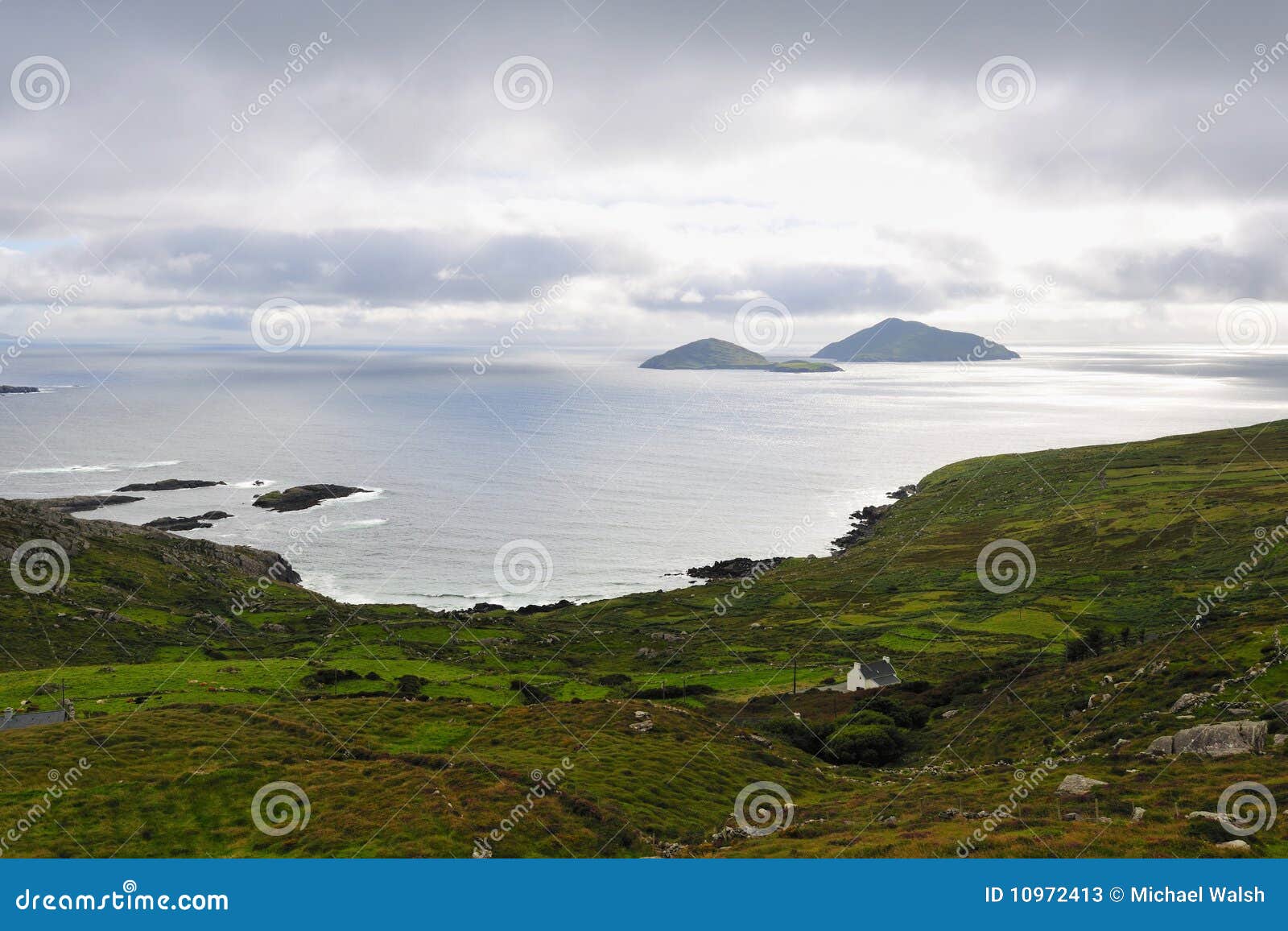 Iveragh Peninsula stock image. Image of rural, tourism - 10972413