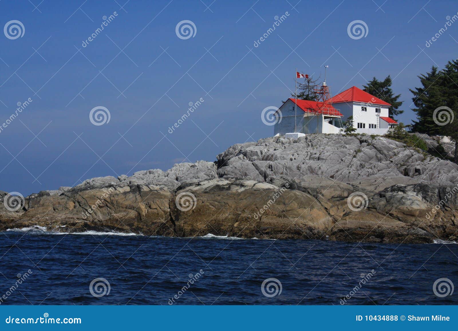 Ivory island lighthouse stock photo. Image of tourism - 10434888