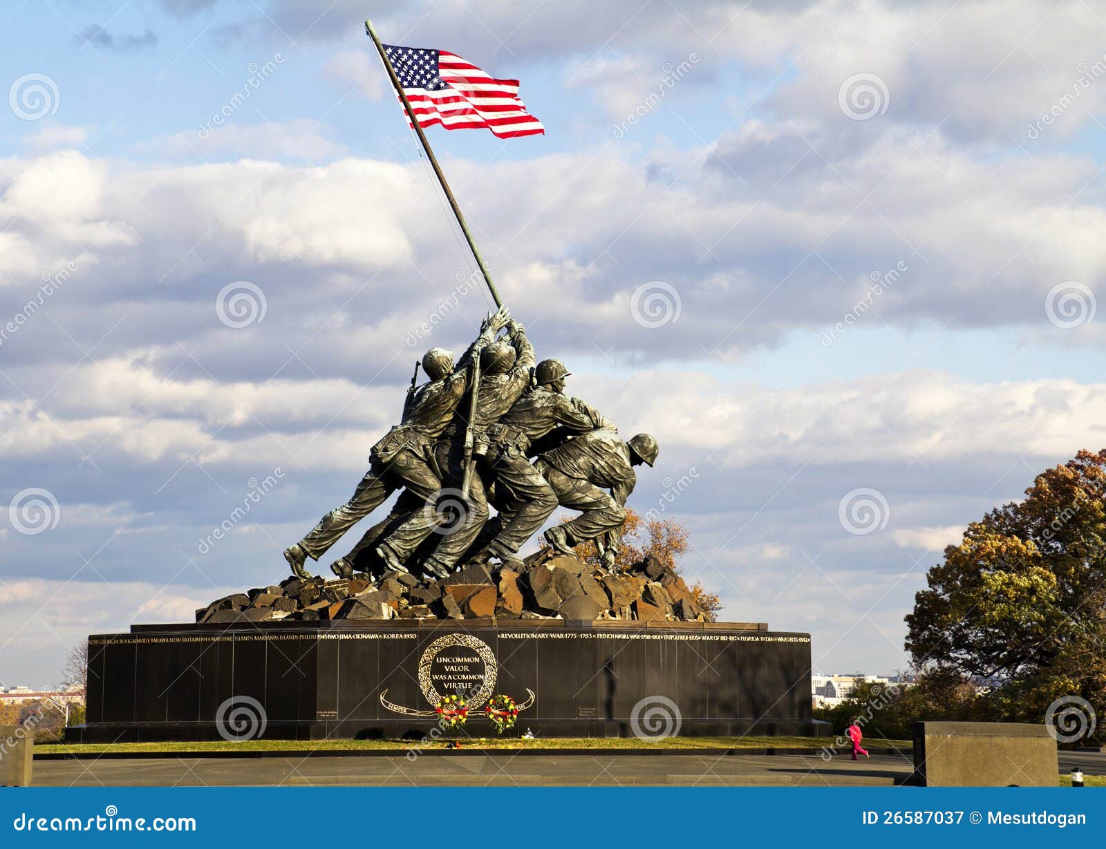 Iwo Jima Memorial editorial photography. Image of color - 26587037
