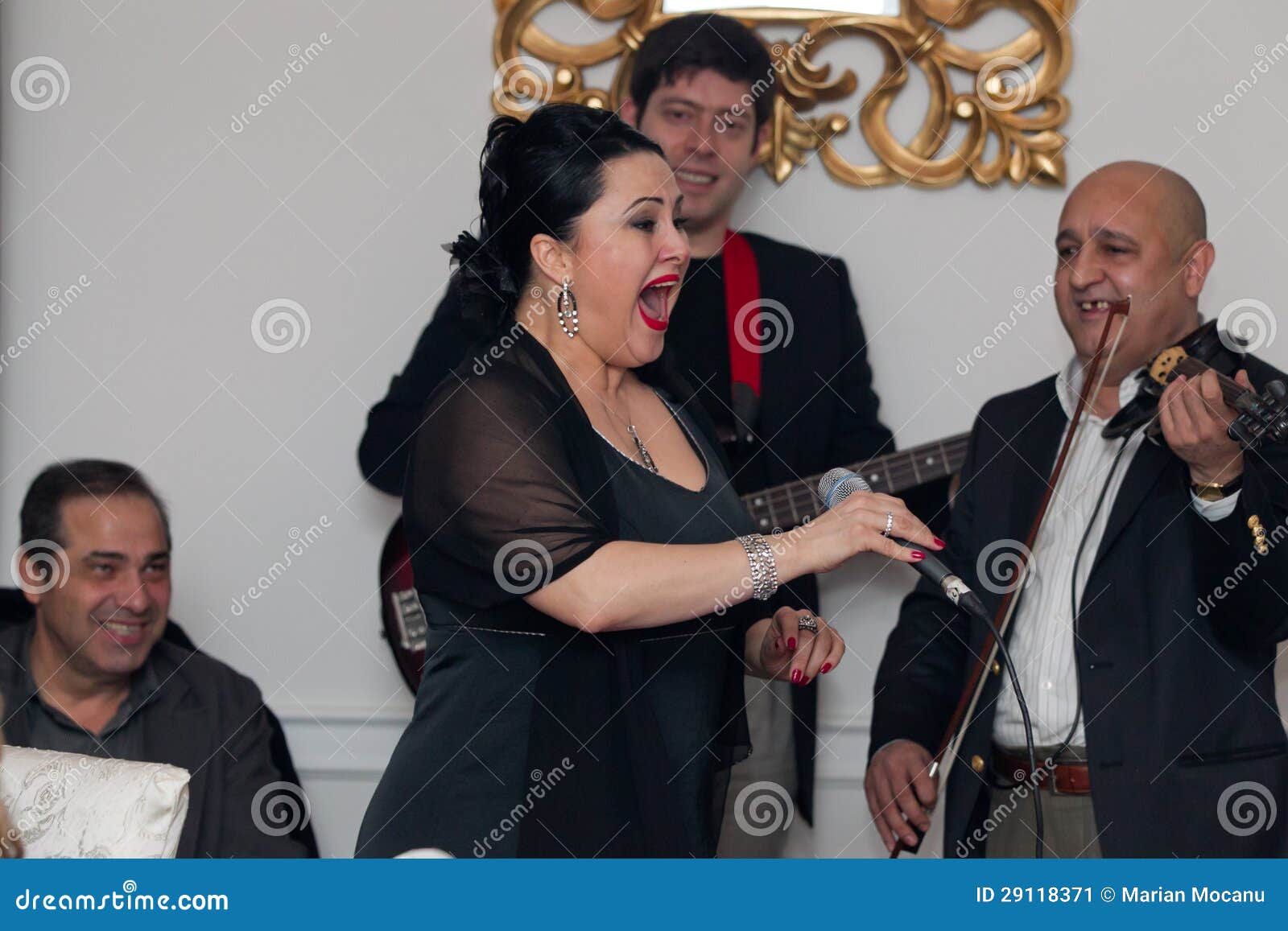 Izabela Barbu editorial photo. Image of izabela, musician - 29118371