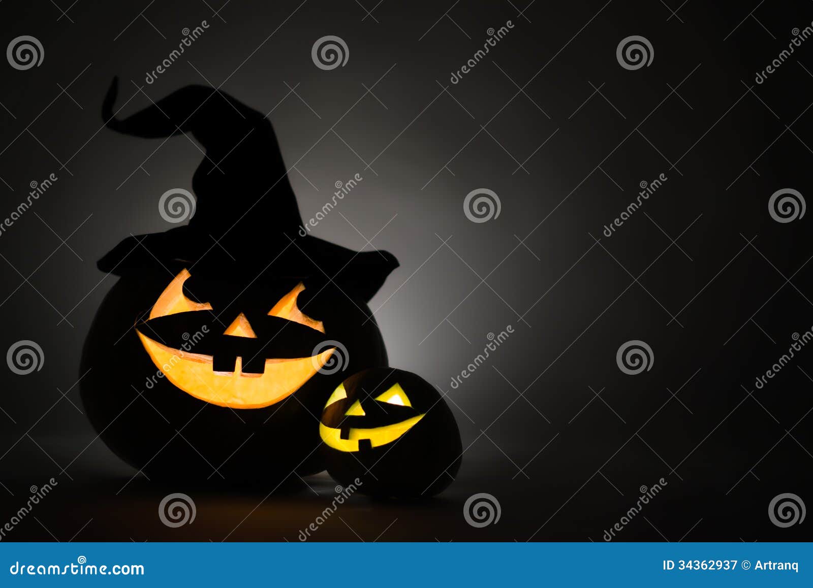 Jack-o-linterna tres imagen de archivo. Imagen de octubre - 34362937