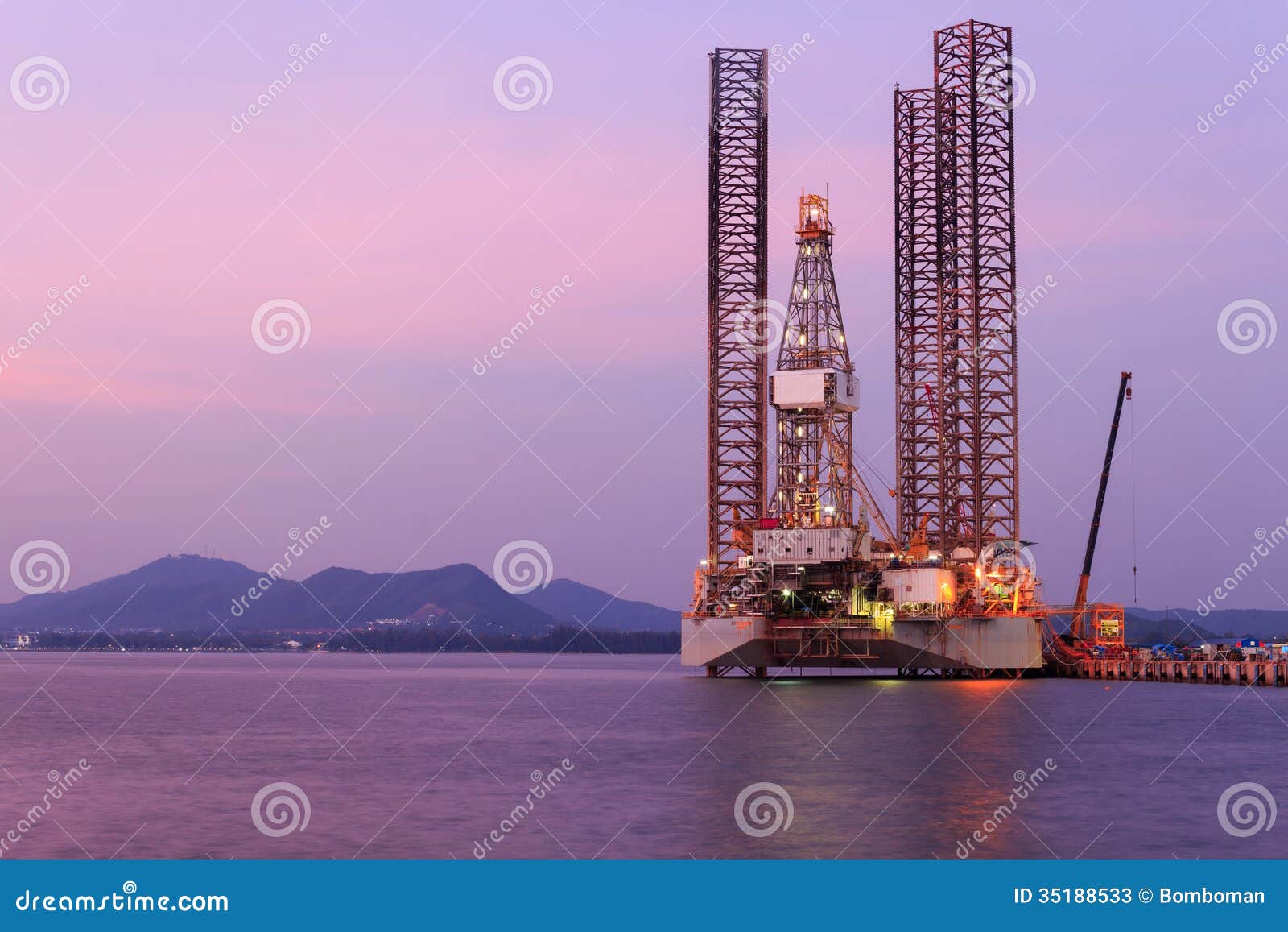 Jack Up Oil Drilling Rig in the Shipyard Stock Image - Image of ...