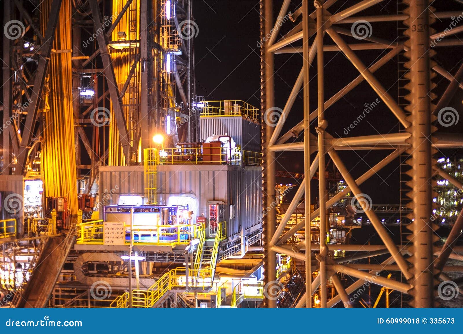 Jack Up Oil Rig (Drilling Rig) Stock Photo - Image of environment ...