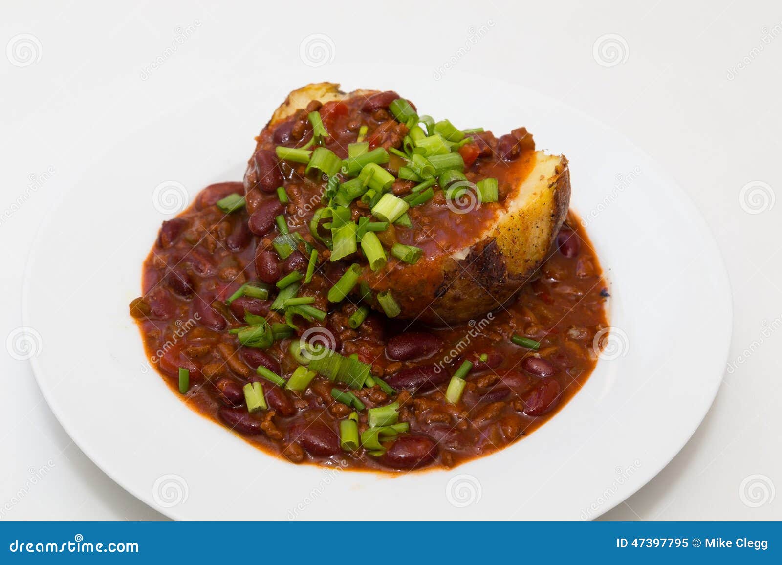 Jacket Potato with Chilli stock image. Image of detail - 47397795