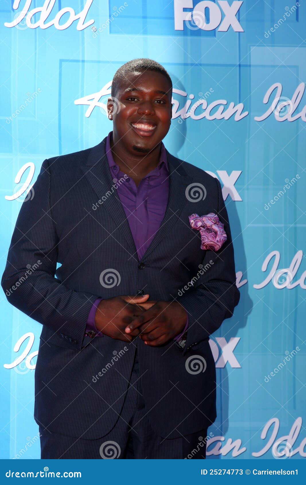 Jacob Lusk editorial stock photo. Image of nokia, lusk - 25274773