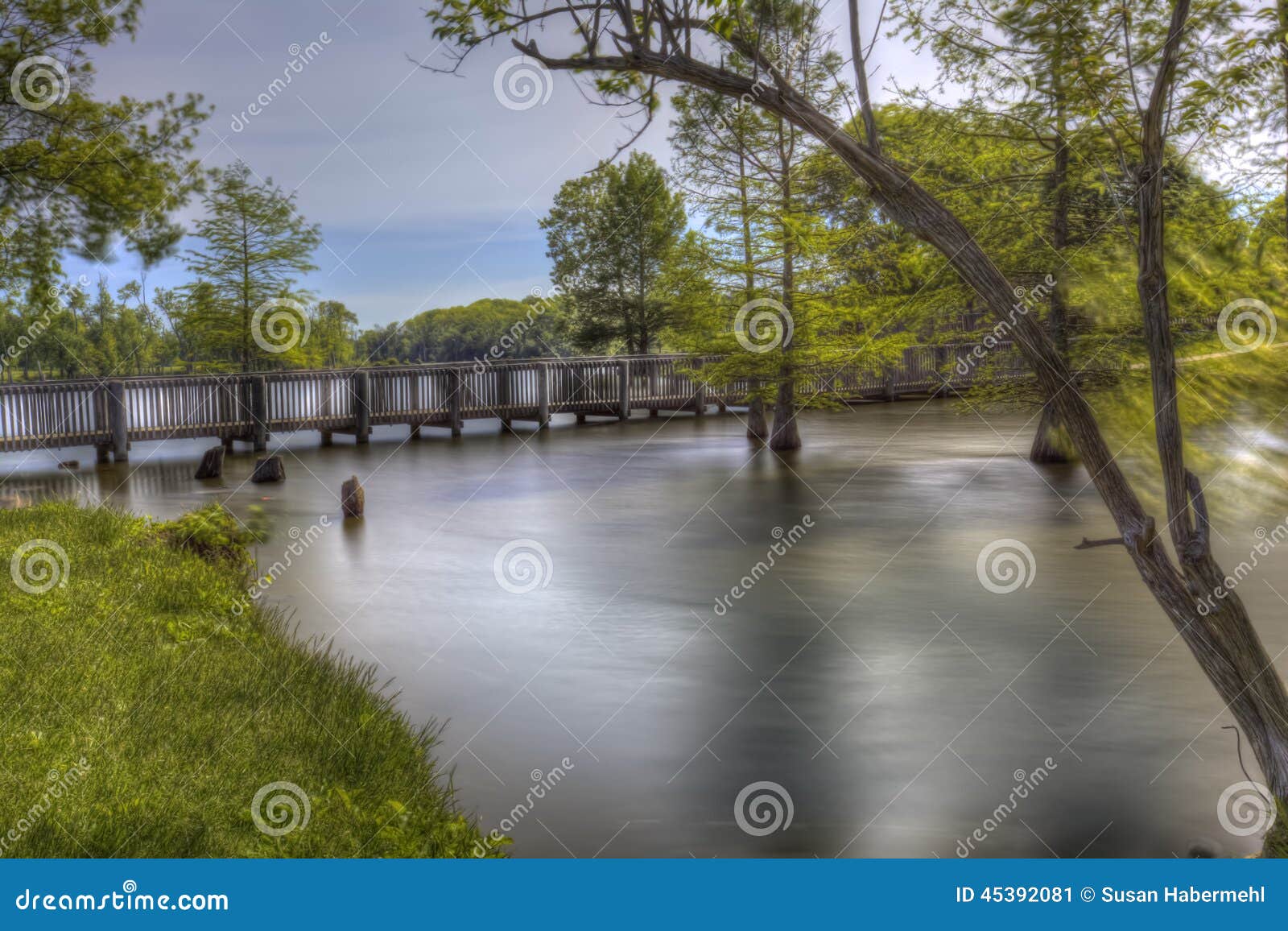 Jacobson-Park in Lexington, Kentucky Stockbild - Bild von zeit, spur ...