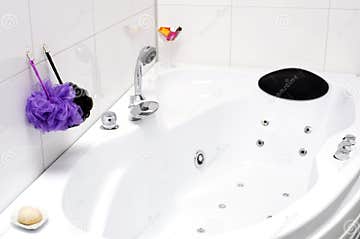 Jacuzzi tub stock image. Image of shiny, soap, house - 32157165