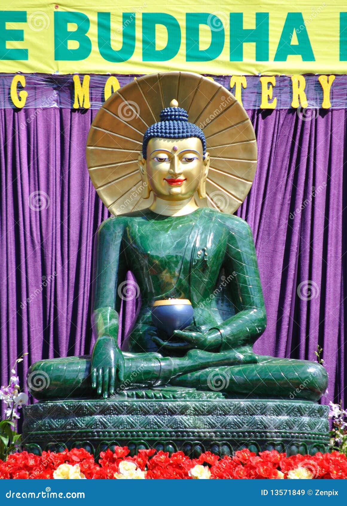 Jade Buddha Temple Editorial Photo | CartoonDealer.com #53970437