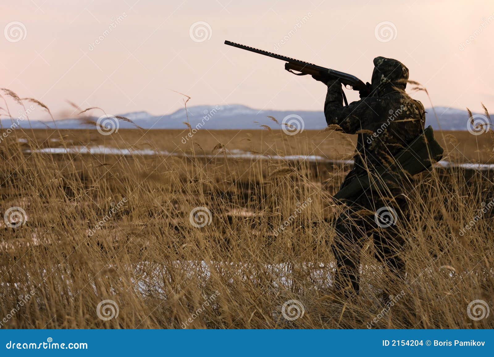 Jager stock foto. Image of doel, sport, vermomming, militair - 2154204