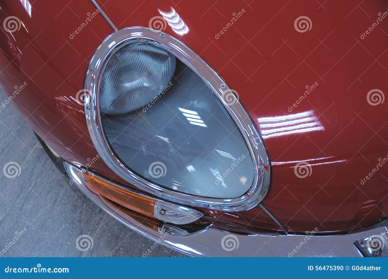 Jaguar E-type head-light editorial image. Image of ancient - 56475390