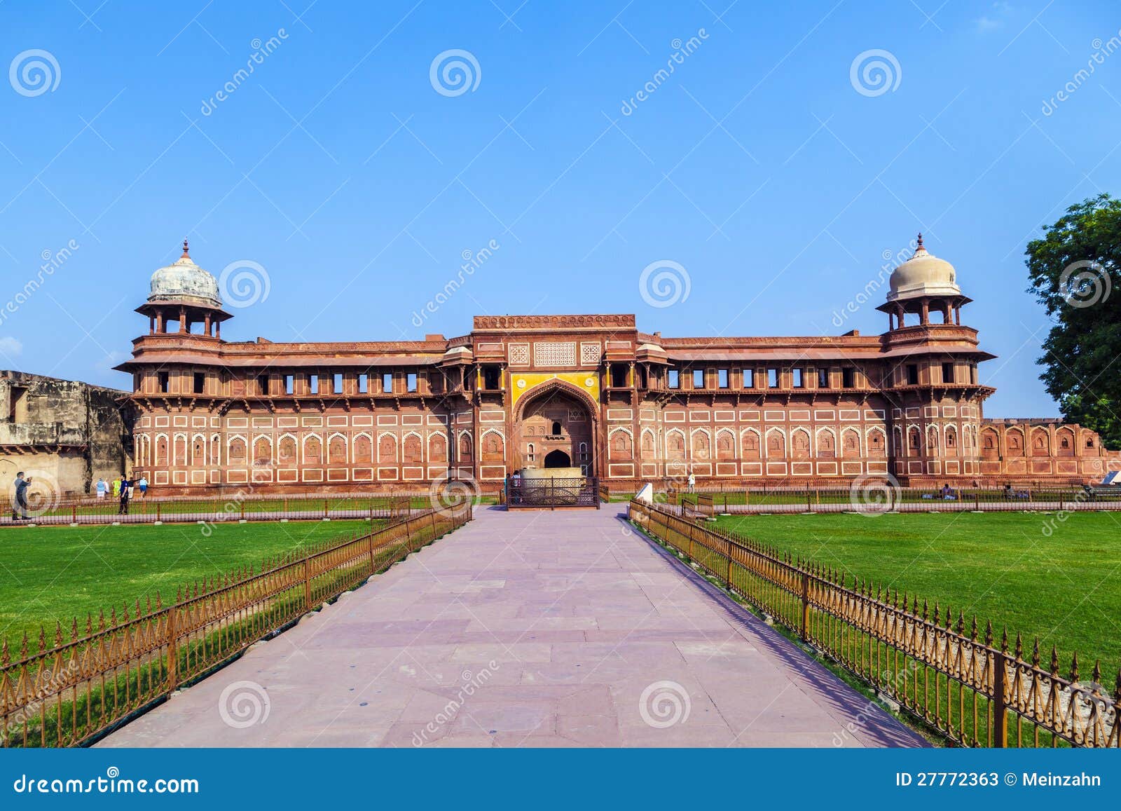Jahangiri Mahal in Agra Red Fort Stock Image - Image of history, arch ...