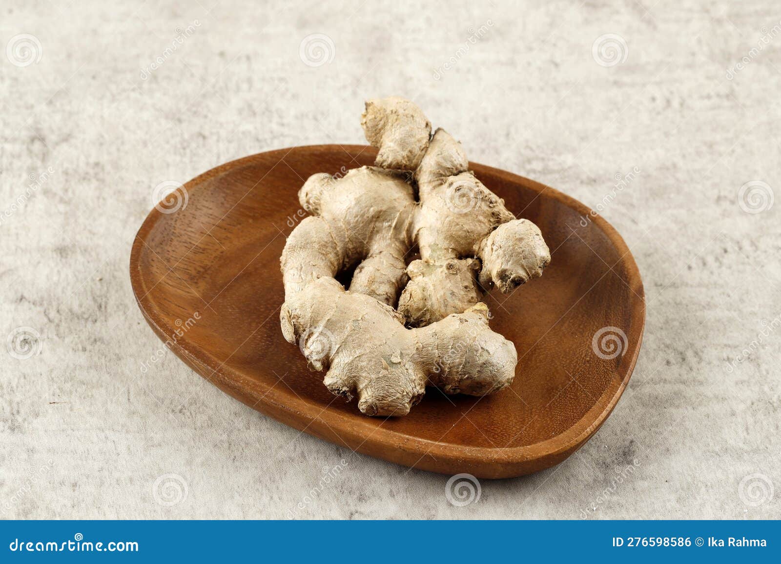 Jahe Ginger Root on Wooden Plate Stock Photo - Image of wooden, organic ...
