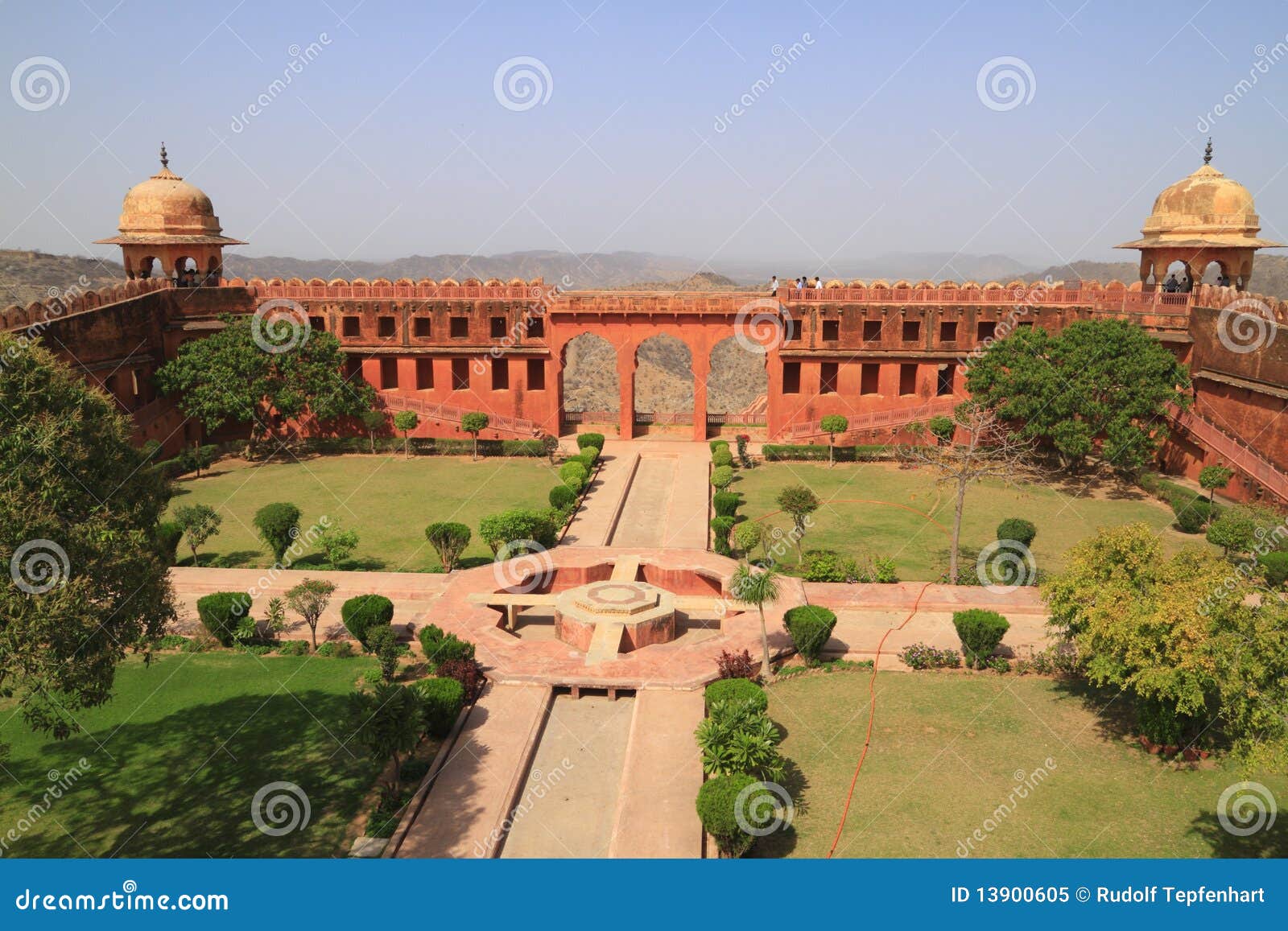 Jaigarh Fort, Jaipur Stock Photo | CartoonDealer.com #23664444