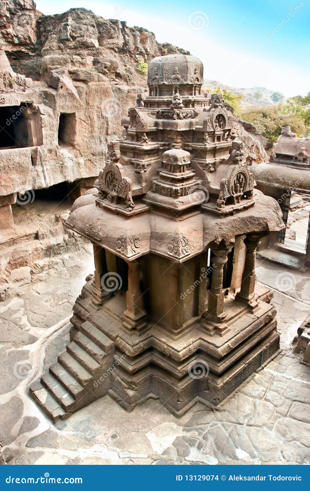 The Jain Temple . Ellora Caves. Stock Photo - Image of statue, jainism ...